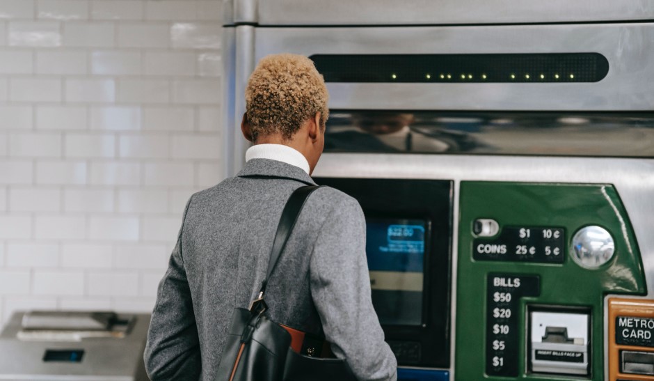 Mass payments: o que são e como funcionam